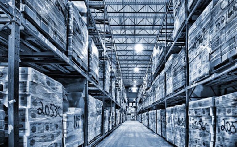 "Breaking News: Cold Storage REIT Lineage Goes Public with $19B ...