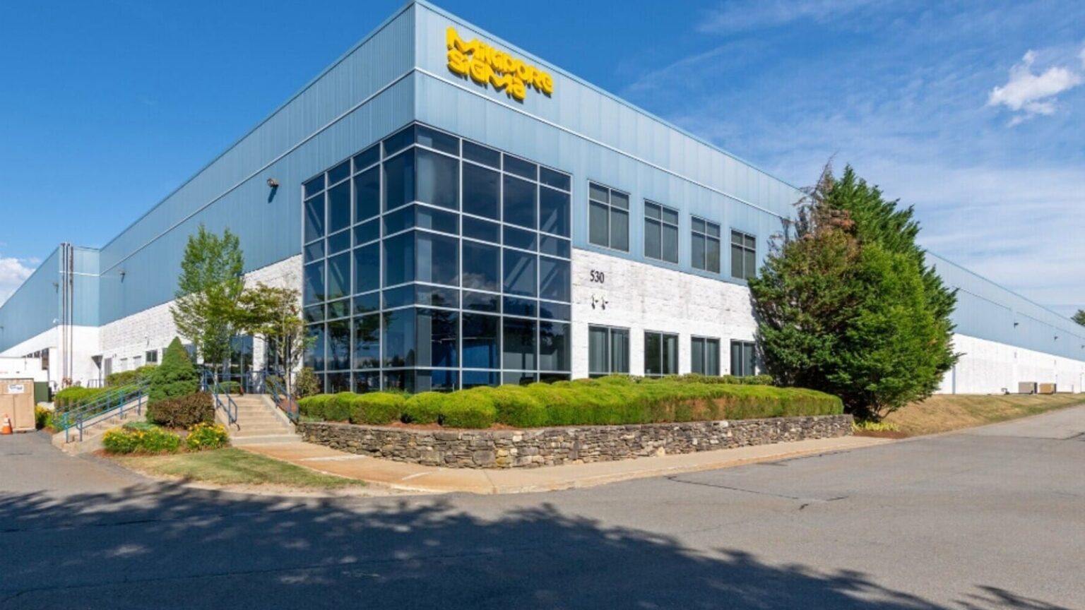 Downeast Global Logistics Signs 107K-SF Lease with Davis at Taunton’s ...